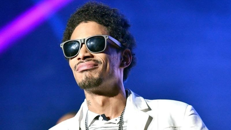 Bone Thugs-n-Harmony Rapper Layzie Bone Debuts Bald Hairstyle On ...