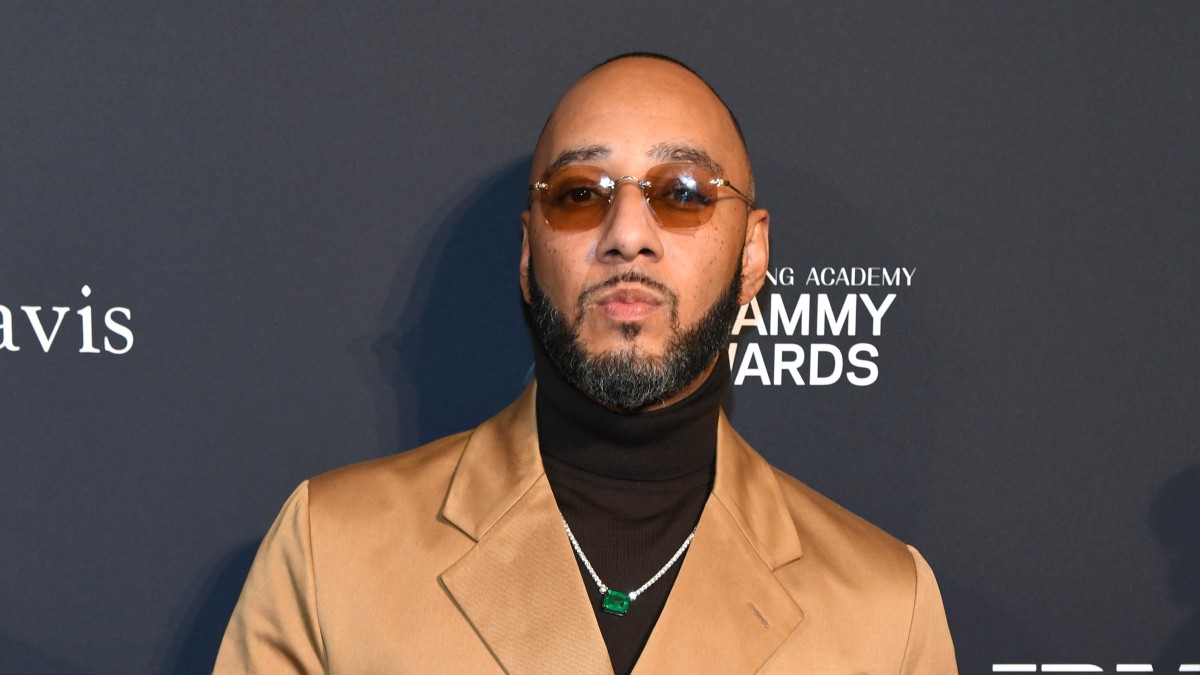 Swizz Beatz Shares Photoshopped Billboard Cover After Beenie Man ...