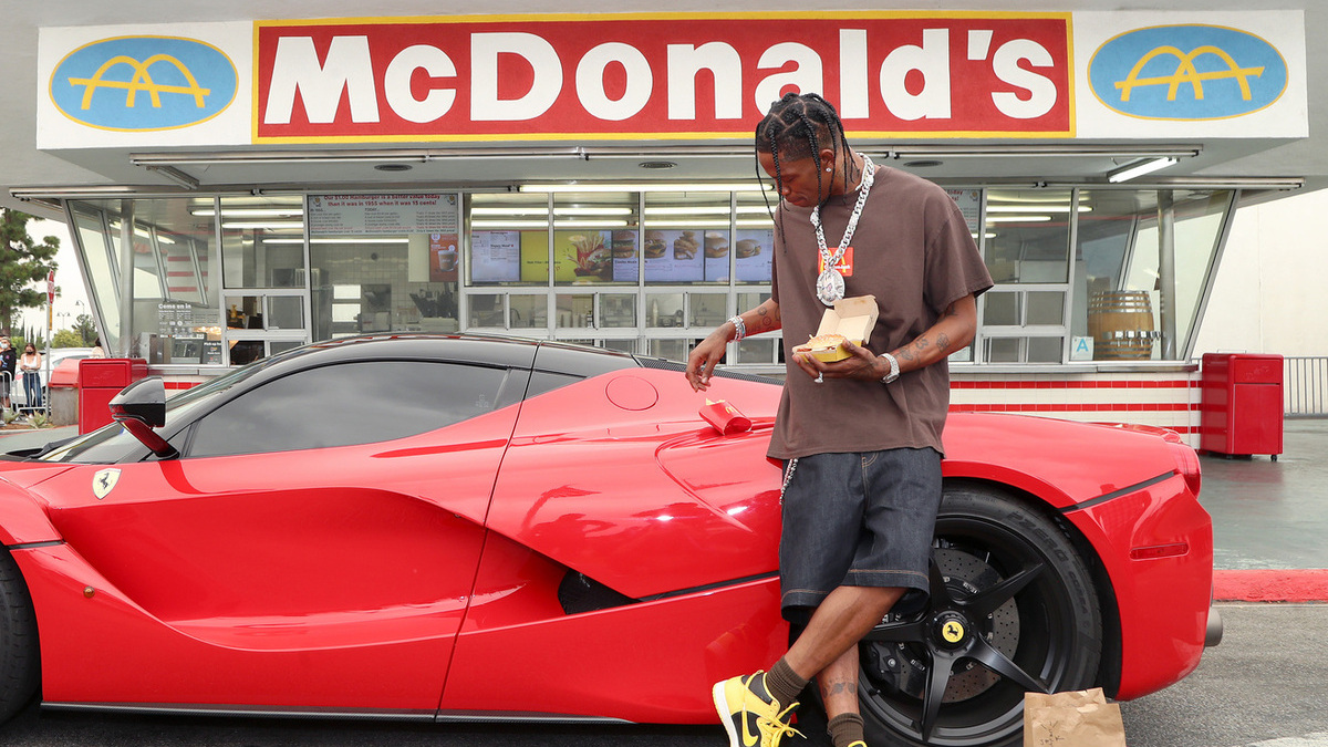 Travis Scott Fans Have Been Going Apeshit At McDonald's - HipHopDX