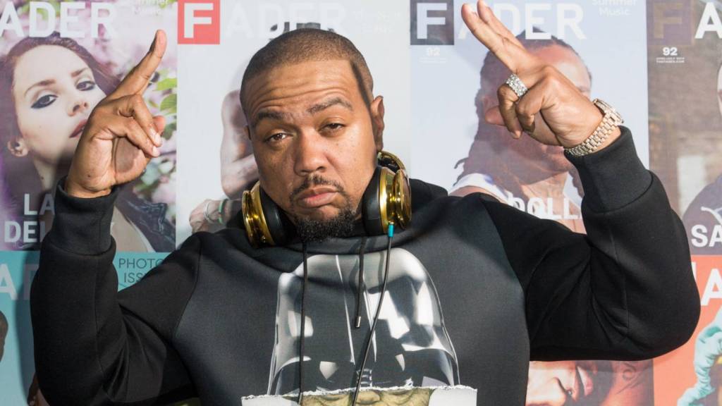 Timbaland Celebrates The Return Of Bill Cosby's 'Jello Pudding Pop ...