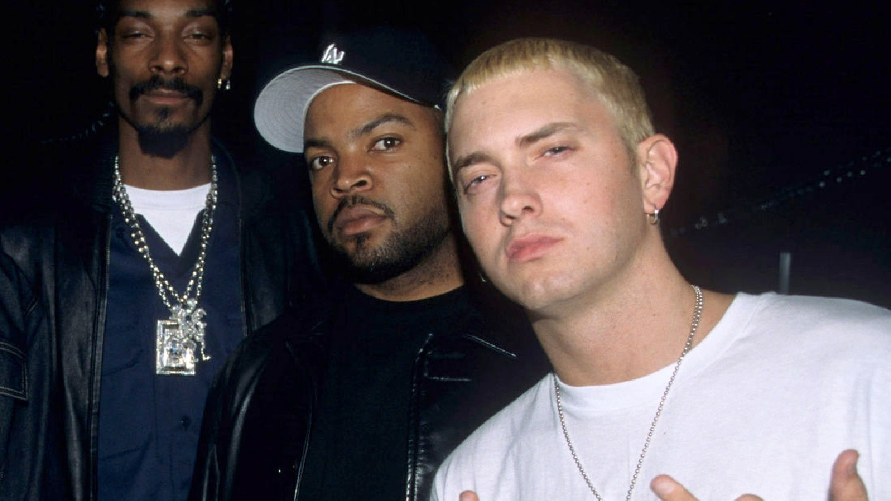 Ice Cube Laughs About Eminem Being An Opening Act On Up In Smoke Tour ...