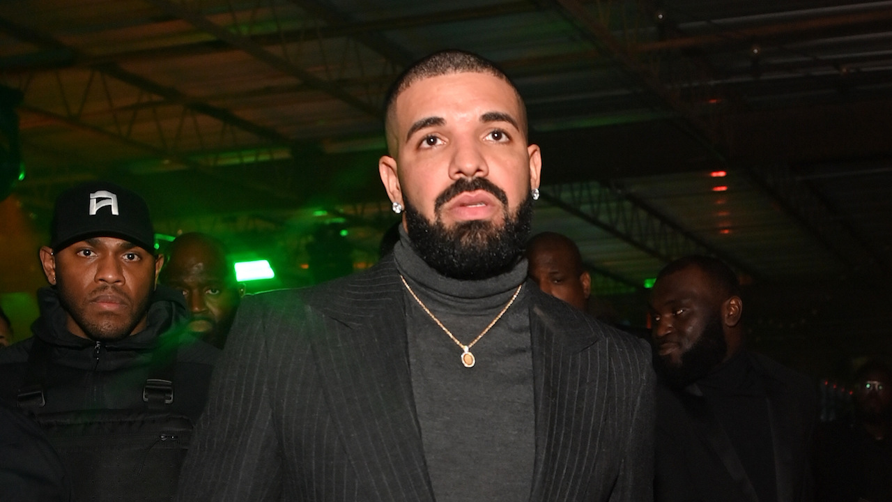 Drake Drops Purported $2M On Frank Ocean Homer Iced-Out Chain - HipHopDX