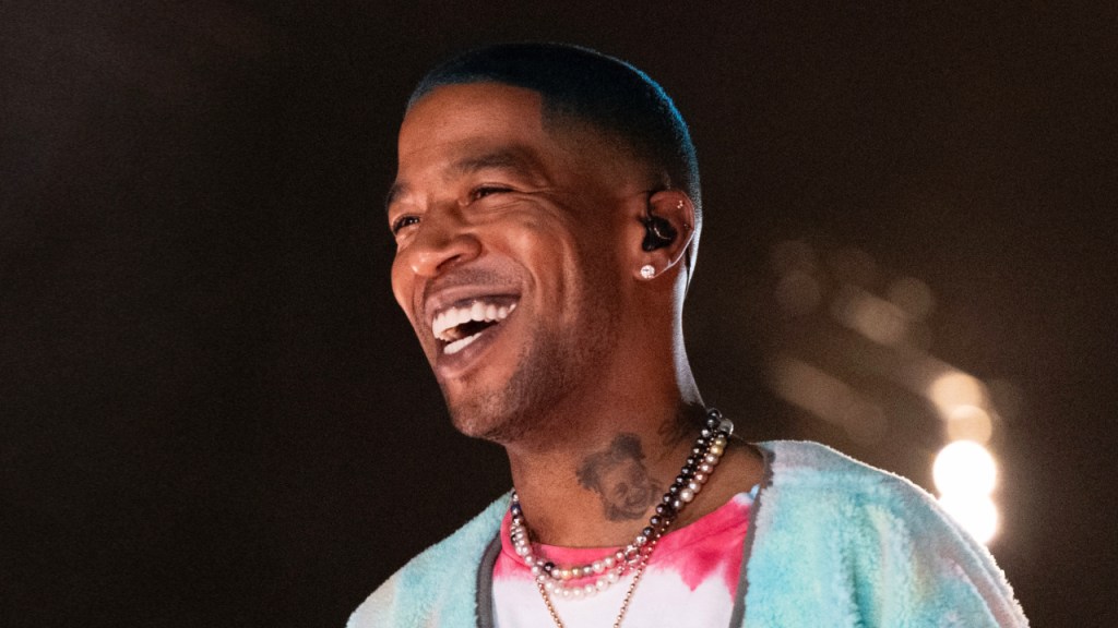 Kid Cudi Makes History As 'MOTM III' Smashes Vinyl Sales Records: 'This ...
