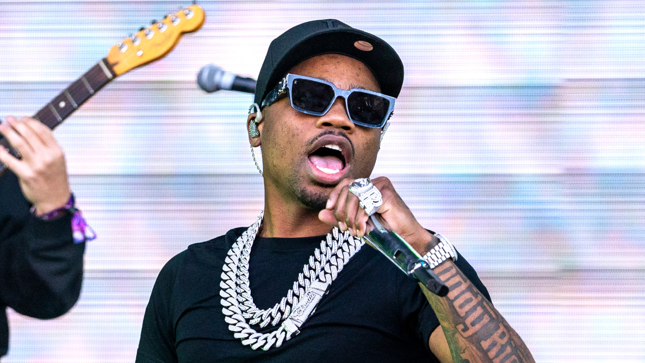 Roddy Ricch Leads 'Fuck NYPD' Chant At Hot 97 Summer Jam Following ...