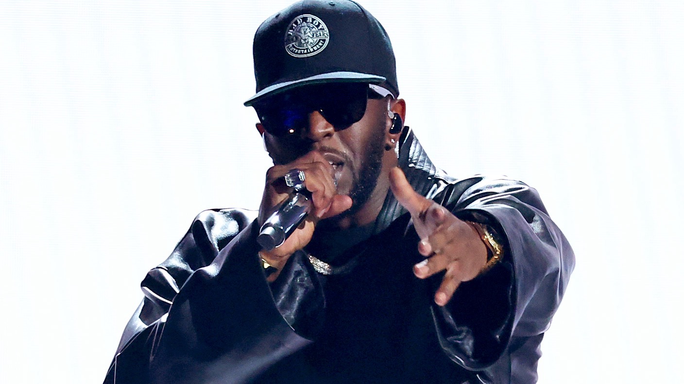 Diddy Says Spotify & Apple Music Can’t Control Him: ‘I’m Being Fucking ...
