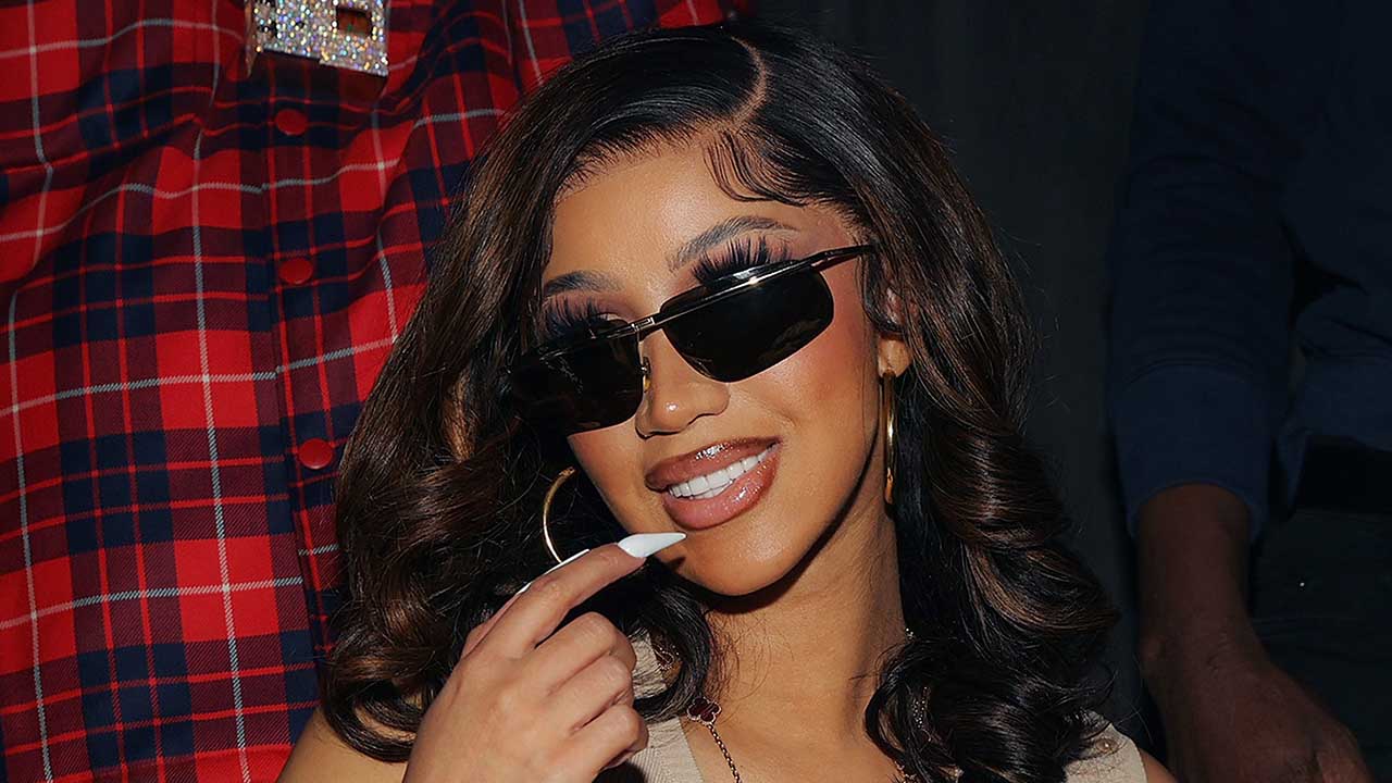 Cardi B Channels Her Inner Emo As She Rings In The New Year in Miami ...