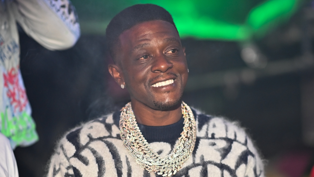 Boosie Badazz Gifts His Daughter A Pink Mercedes-Benz For Her 16th ...