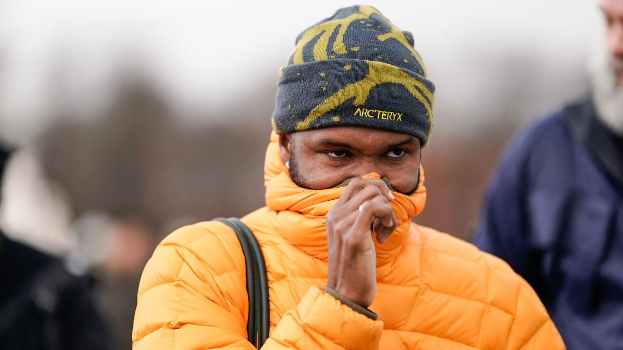 Frank Ocean Scammer Makes Thousands Selling Fake AI-Generated ‘Leaks ...