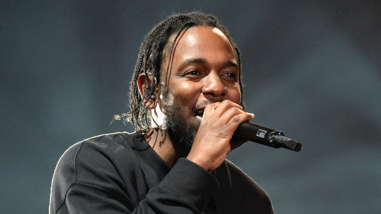Kendrick Lamar Plays Doting Big Brother As He Attends His Sister's ...