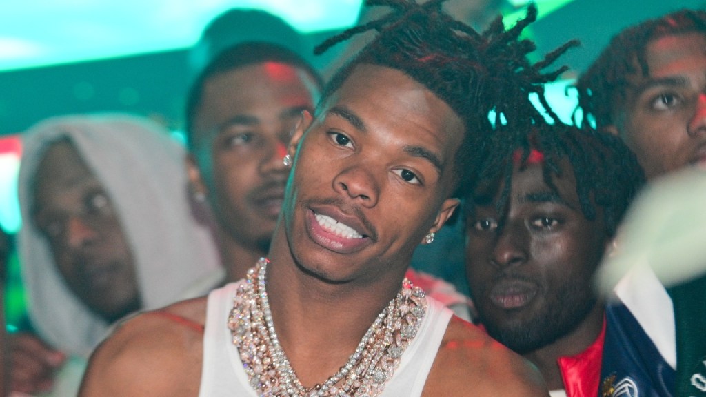 Lil Baby Roasted Over 'Disney Princess' Outfit At Pierre Thomas ...