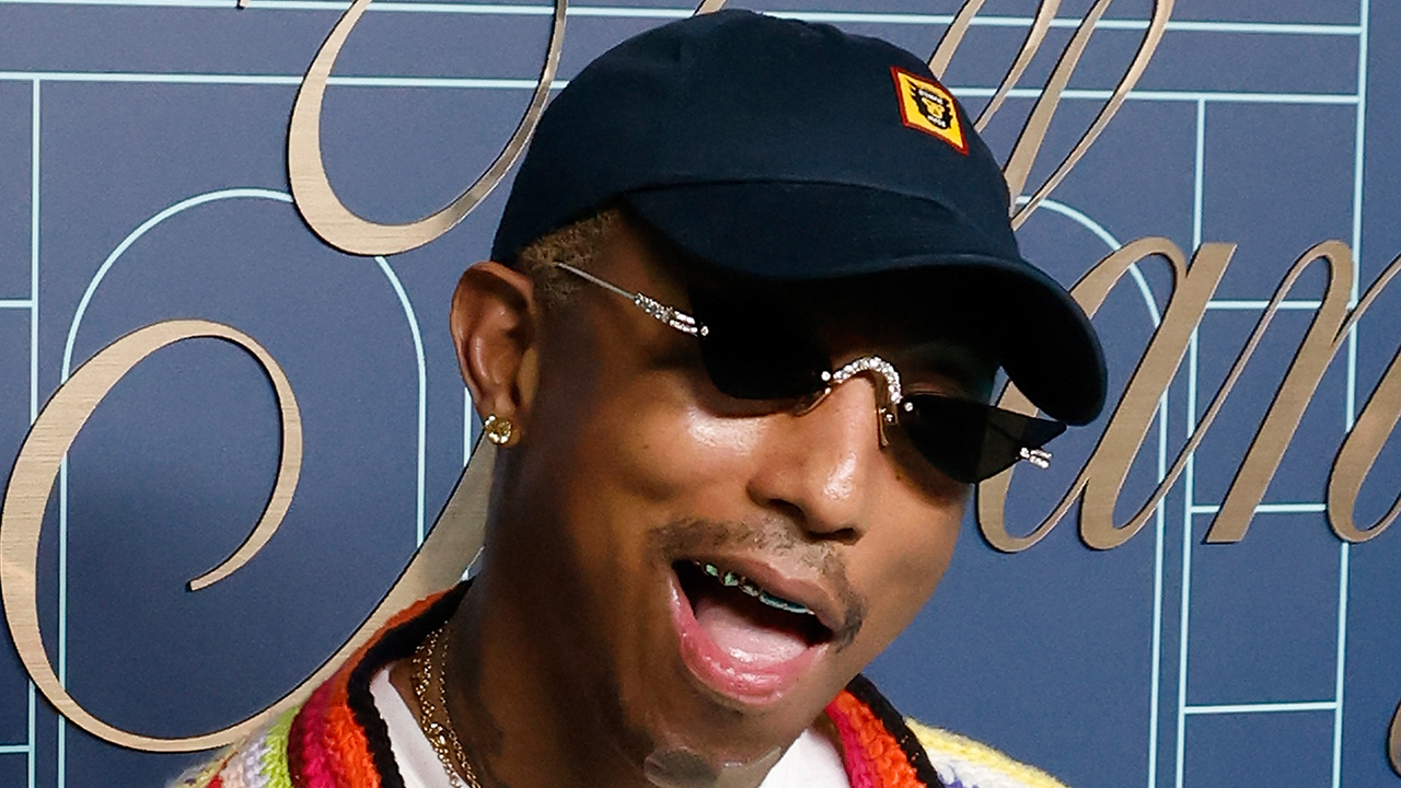 Pharrell Williams On Louis Vuitton Debut: ‘Everyday I Gotta Pinch ...