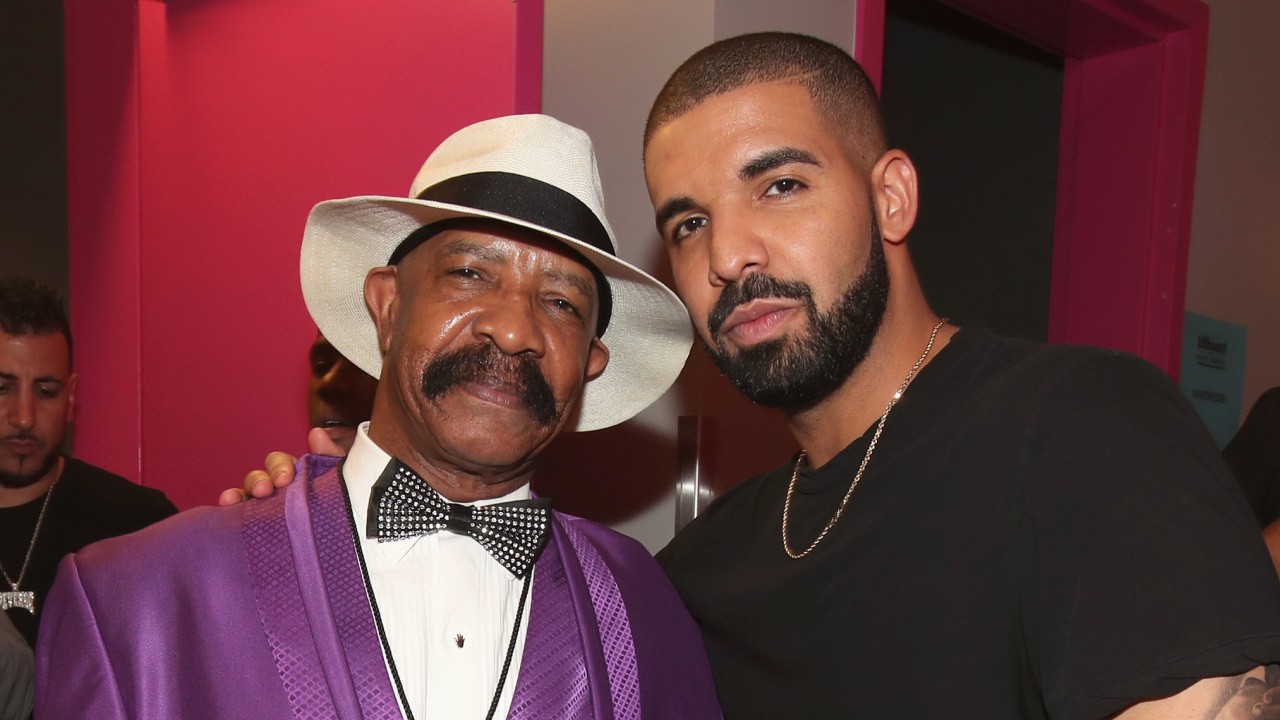 Drake's Dad Dennis Graham Goes To Police Over 'Disturbing' Phone Calls ...