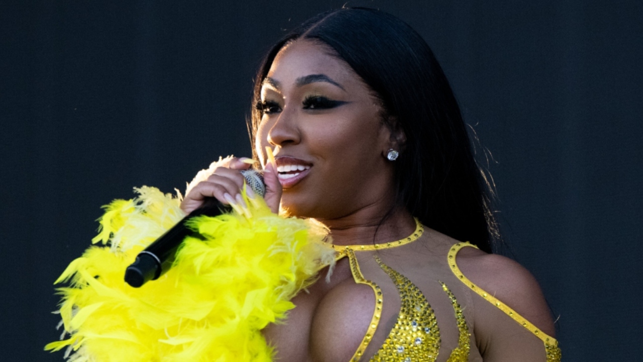 Yung Miami Does U-Turn On Golden Showers Confession - HipHopDX