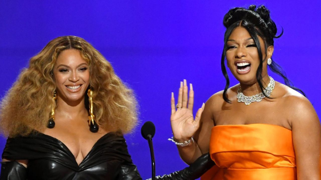 Megan Thee Stallion Struggles To Contain Excitement While Performing ...