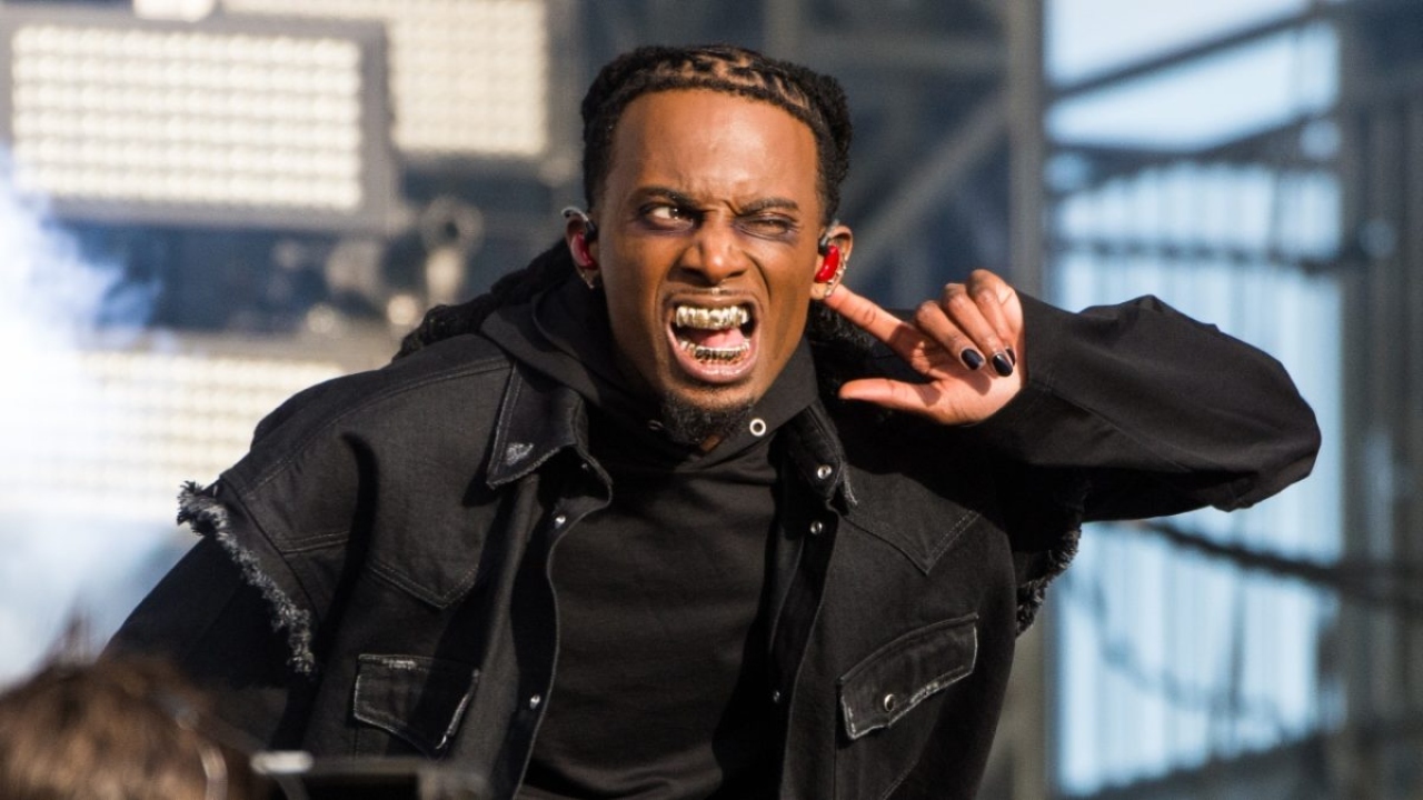 Playboi Carti Stuns Fans By Bringing Chainsaw To Strip Club - HipHopDX