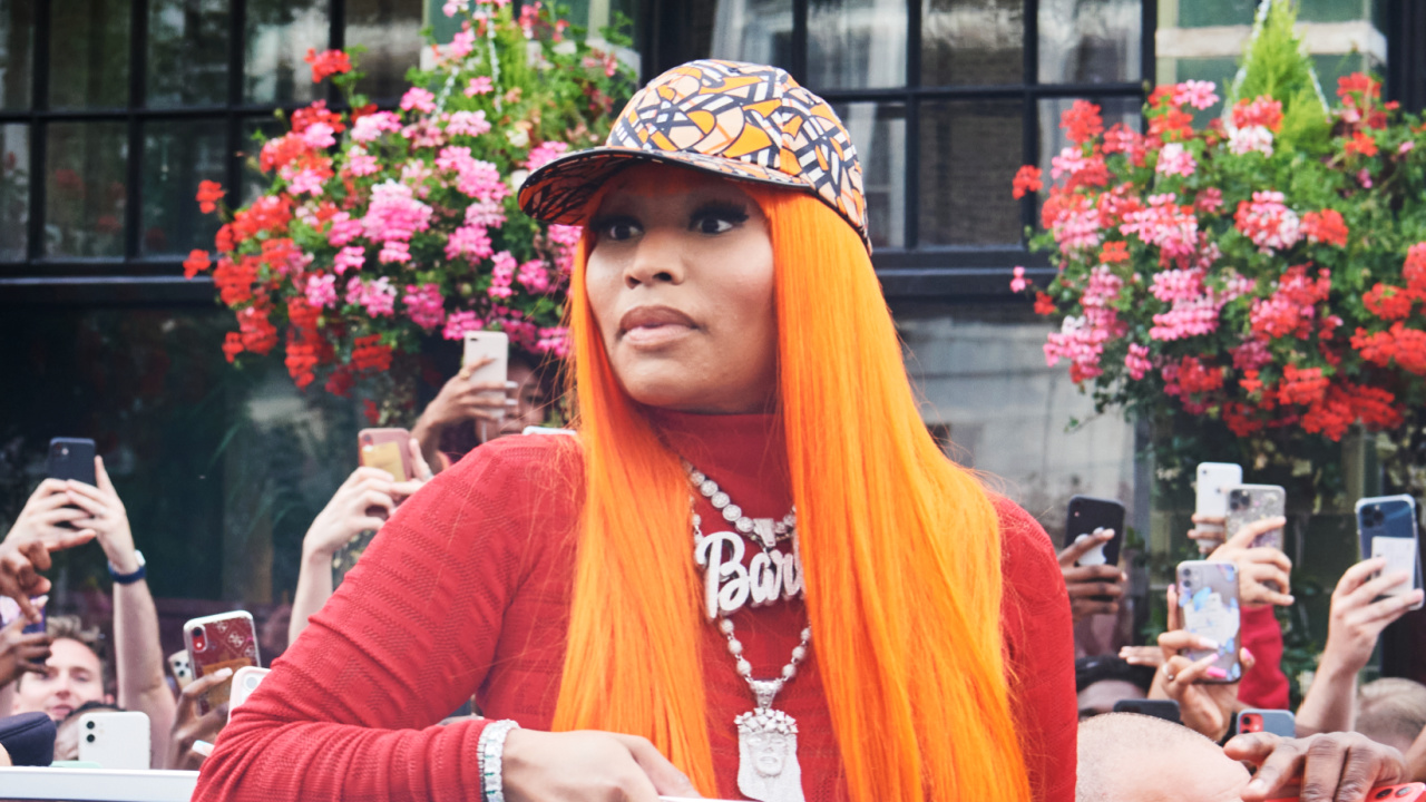 Nicki Minaj Shares Adorable Rare Footage Of 3-Year-Old 'Papa Bear ...