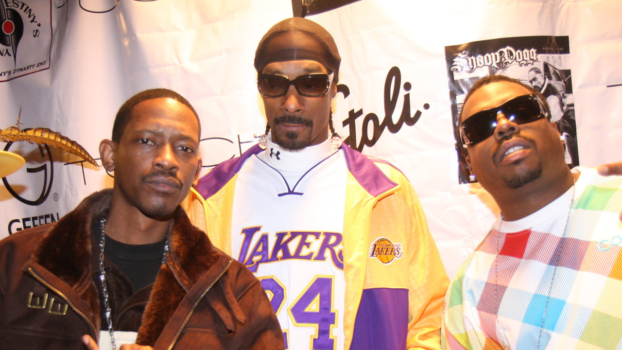 Snoop Dogg Teases Tha Dogg Pound's Return With Swizz Beatz & Flava Flav ...