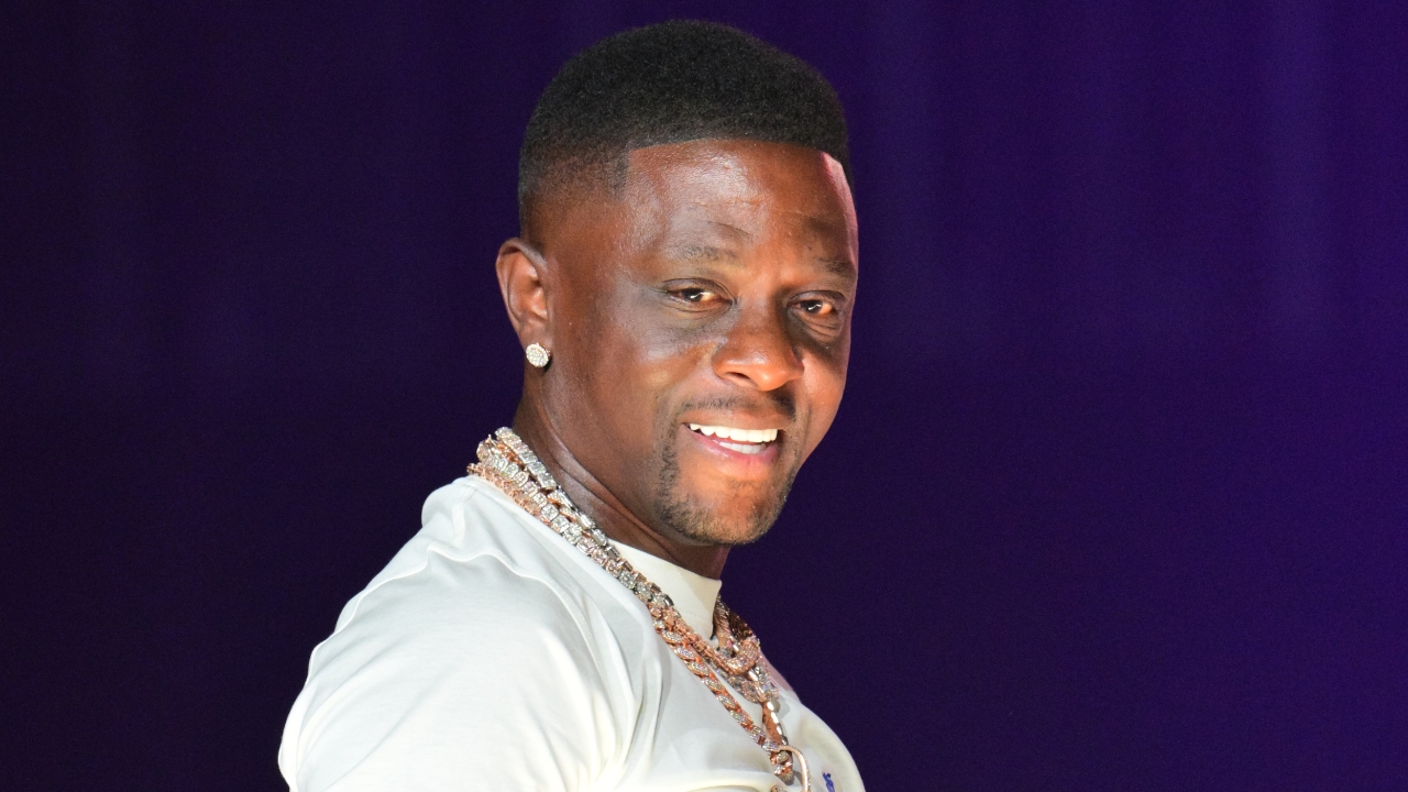 Boosie Badazz Cuts Off His Ankle Monitor After Having Charges ...