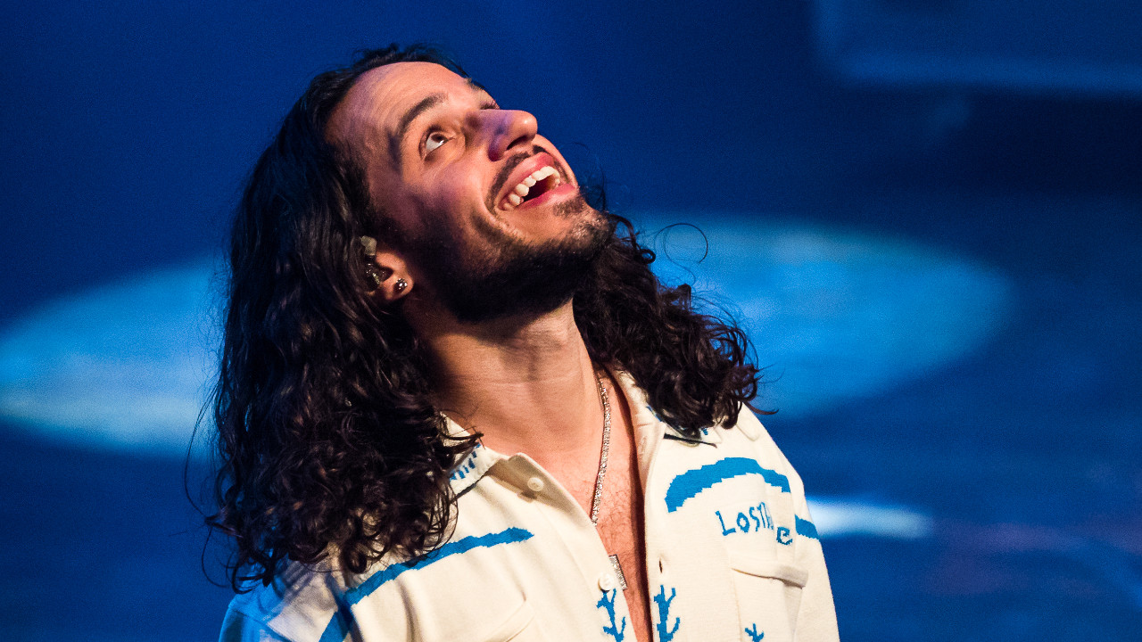 Russ Shares Powerful Gesture From Audience At Recent Show: ‘It Left Me ...