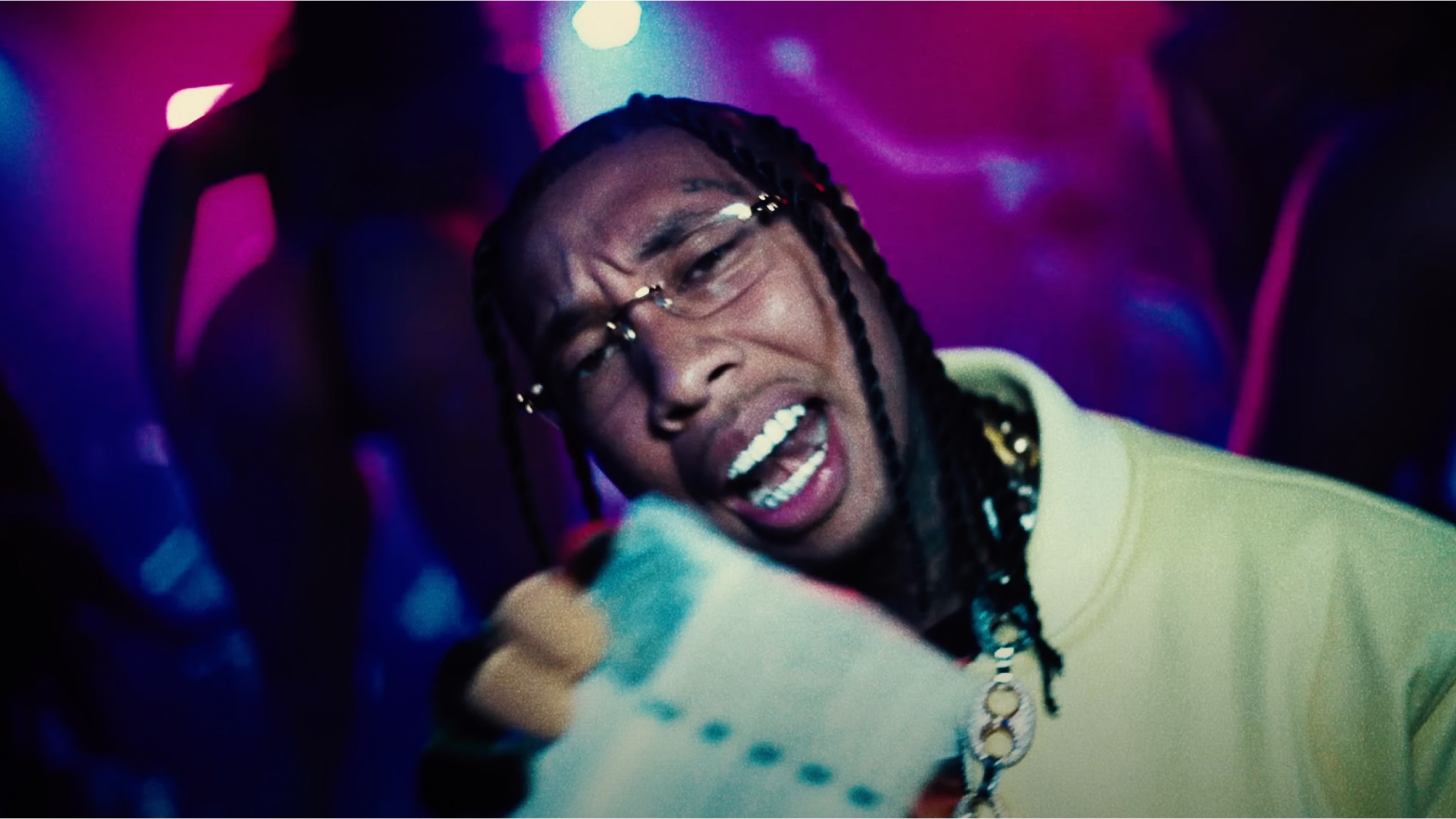 Tyga - 'Hello B*tch' - HipHopDX