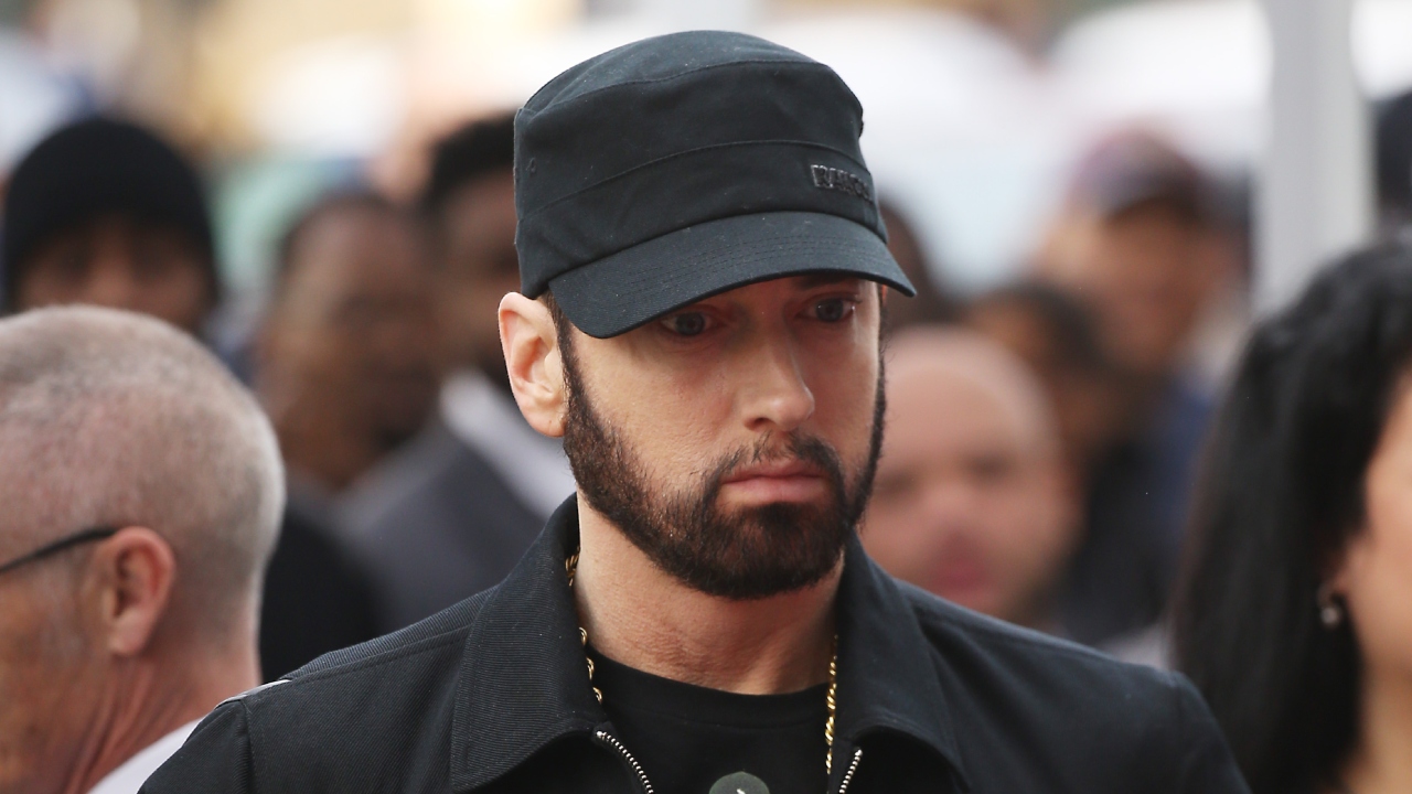 Eminem’s Alter Ego Gets Zipped Up In Body Bag On ‘The Death Of Slim ...
