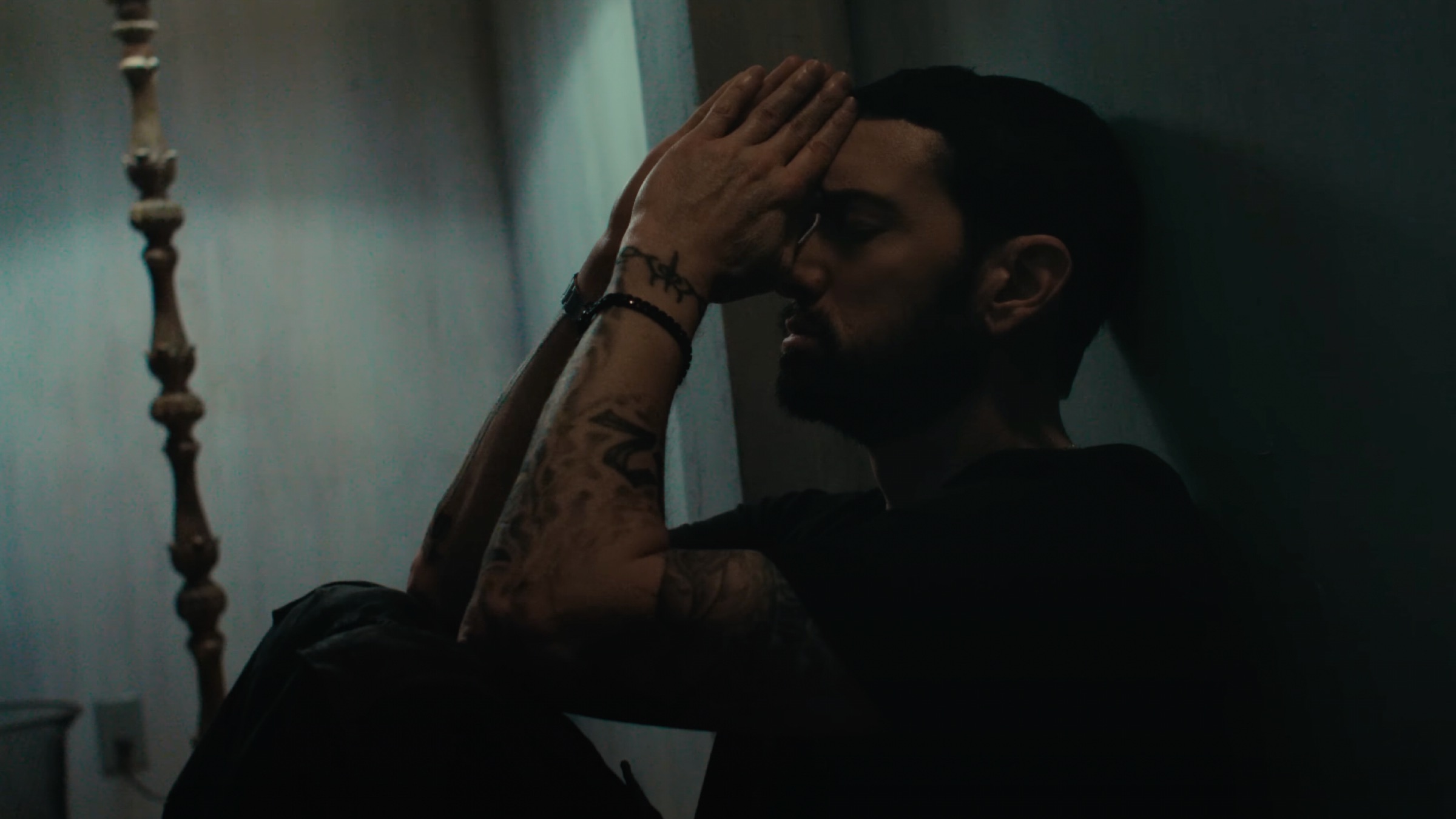 Eminem (Feat. Jelly Roll) - 'Somebody Save Me' - HipHopDX