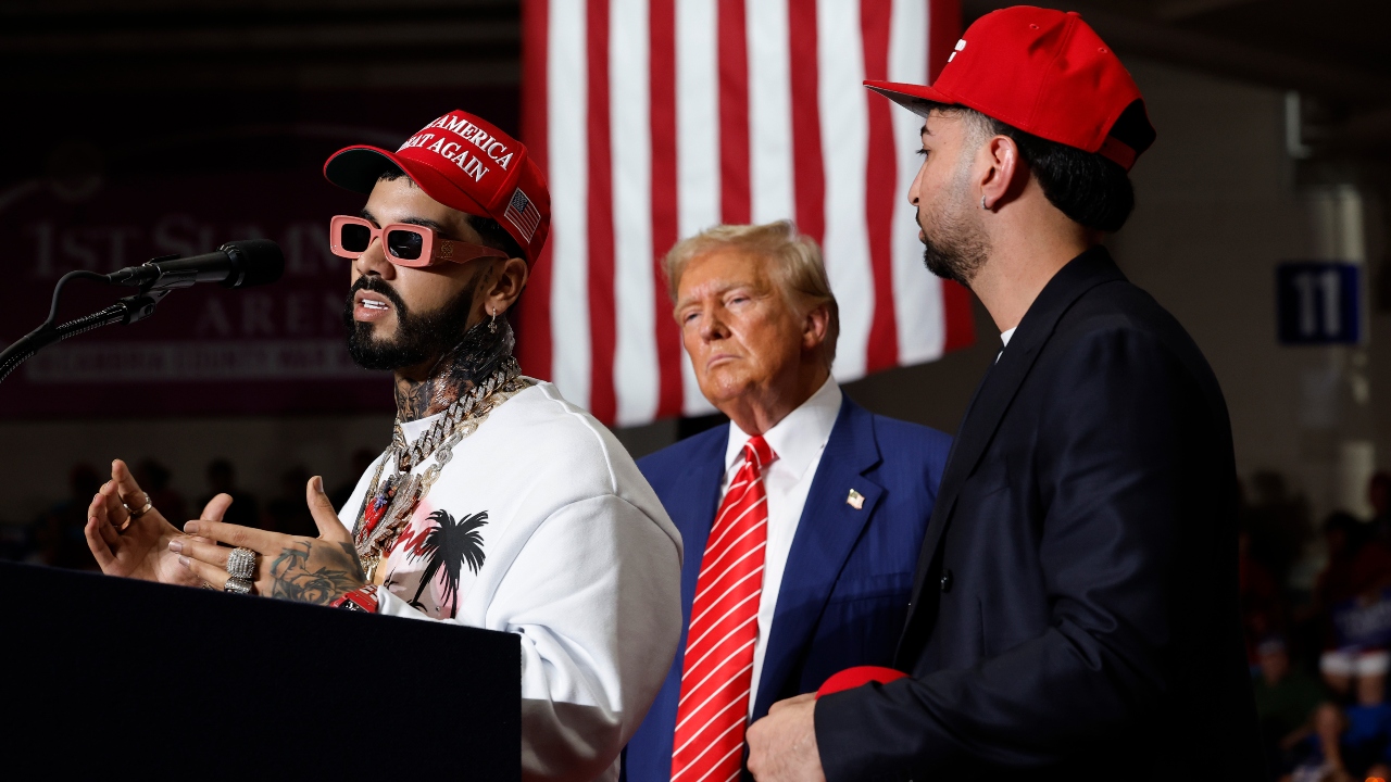 Anuel AA Speaks At Donald Trump Rally: ‘All My Puerto Ricans, Let’s ...