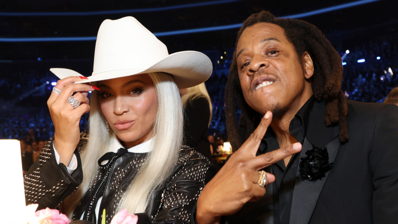 Beyoncé Shares Intimate Photos Of Birthday Vacation With JAY-Z: 'So ...