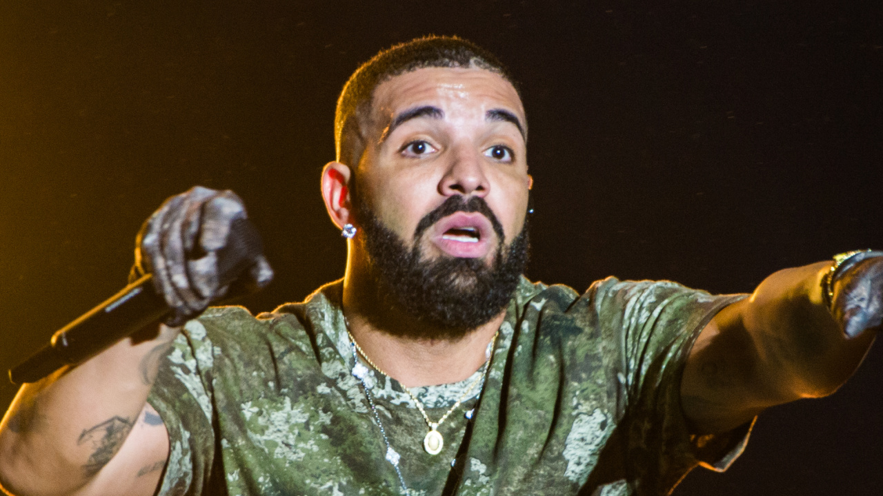 Drake Runs Into Sample Clearance Issues With Jamaican Producer Over ...