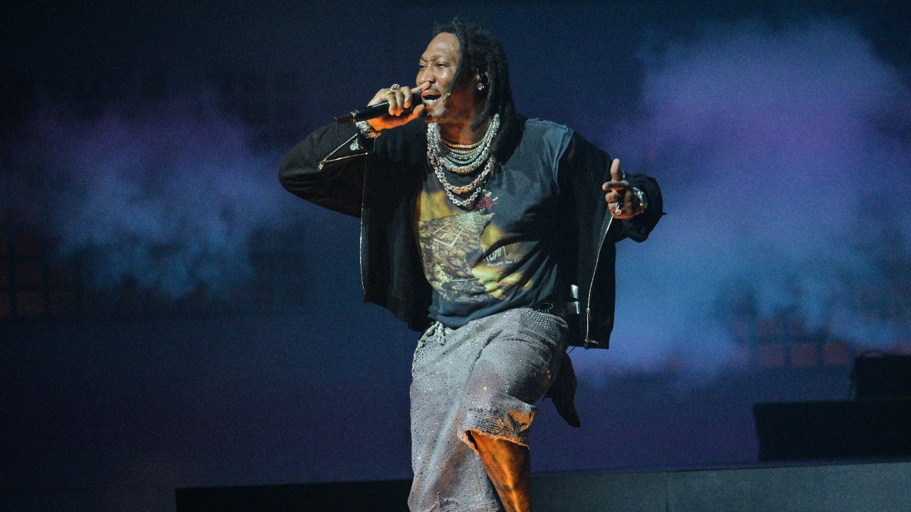 Future’s ‘Mixtape Pluto’ First-Week Sales Projections Are In - HipHopDX