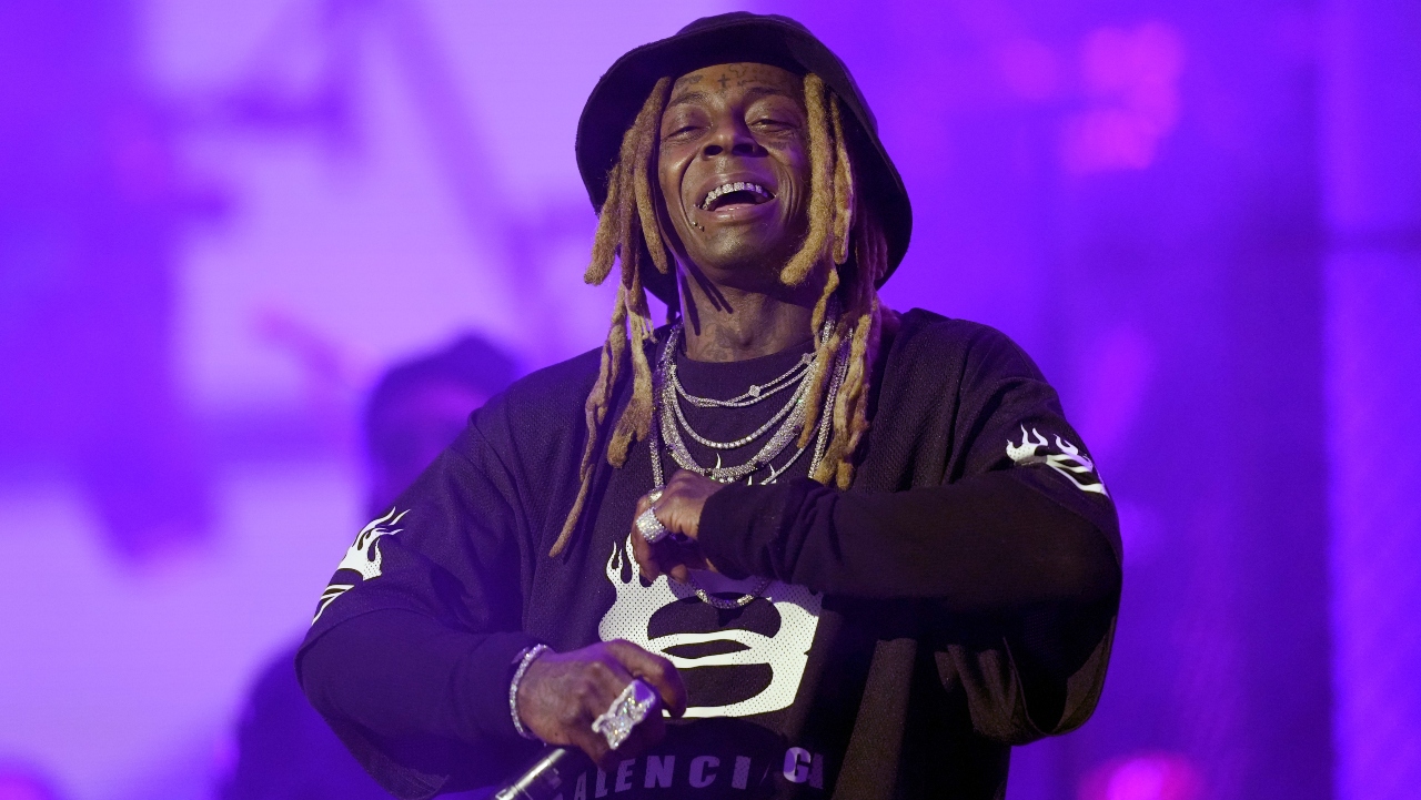Lil Wayne Jokes About Working On ‘Tha Carter 26’ As Wait For Sixth ...