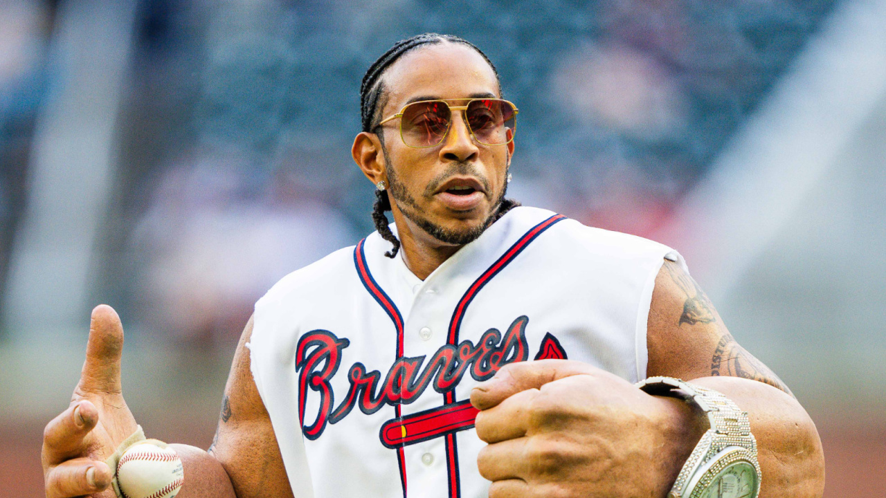 Ludacris Brings Back Giant 'Get Back' Arms To Throw Out First Pitch At ...