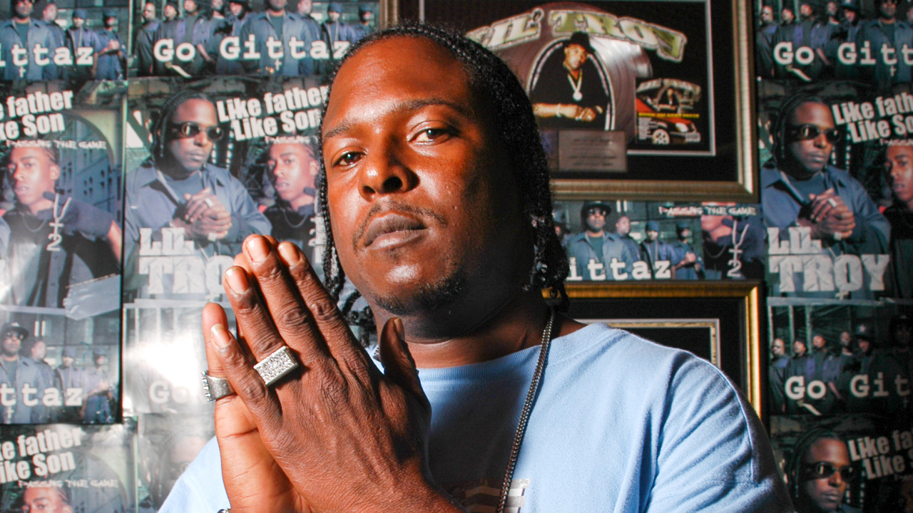 'Wanna Be A Baller' Rapper Lil Troy Reportedly Fighting For His Life ...