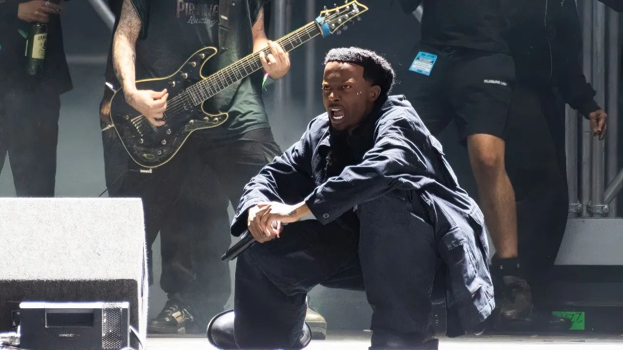 Playboi Carti Gets Encouragement To ‘Drop The Album’ From A Very ...