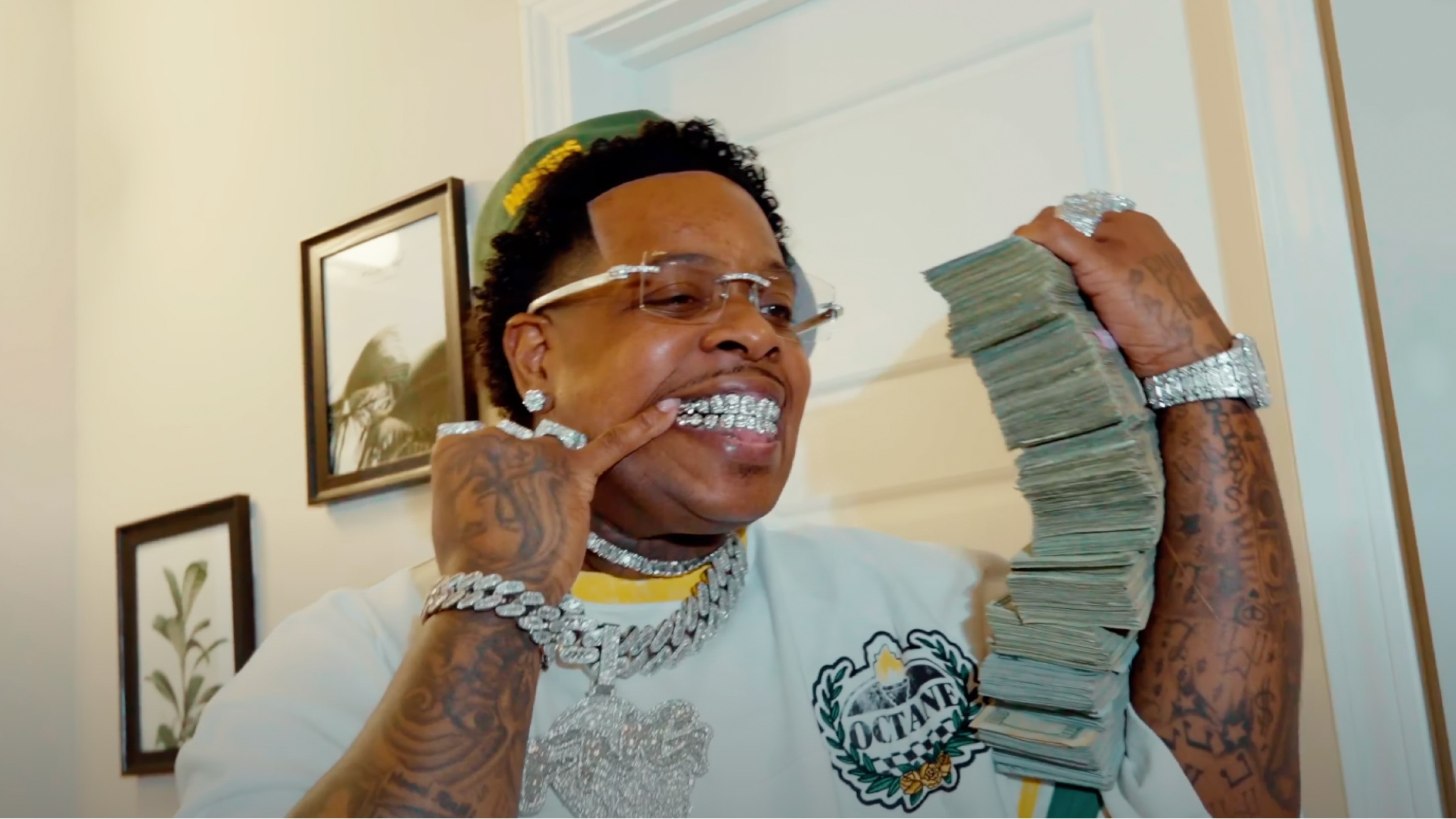 Finesse2Tymes - 'Freedom' - HipHopDX