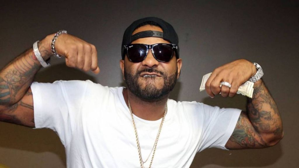 Jim Jones Defends Rappers Visiting White House, Says Trump Is Owed ...