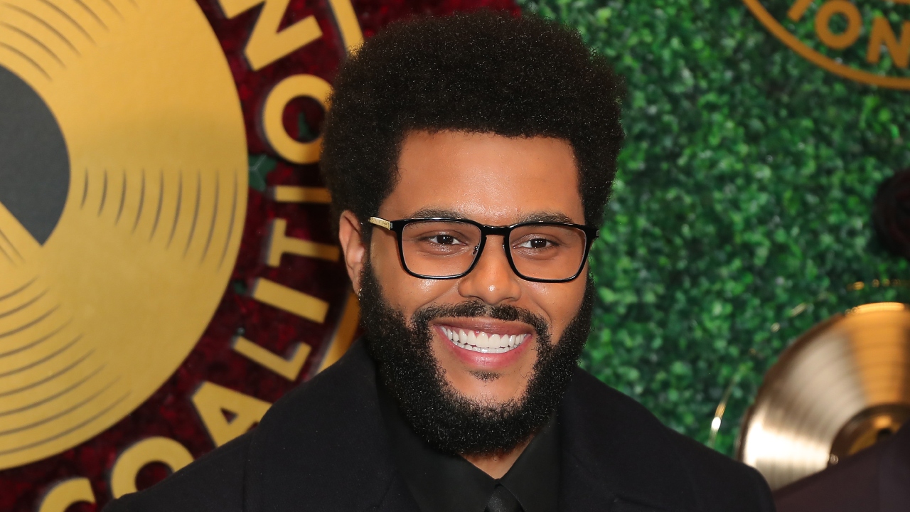 The Weeknd's 'Hurry Up Tomorrow' Tops Billboard 200 With Enormous First ...