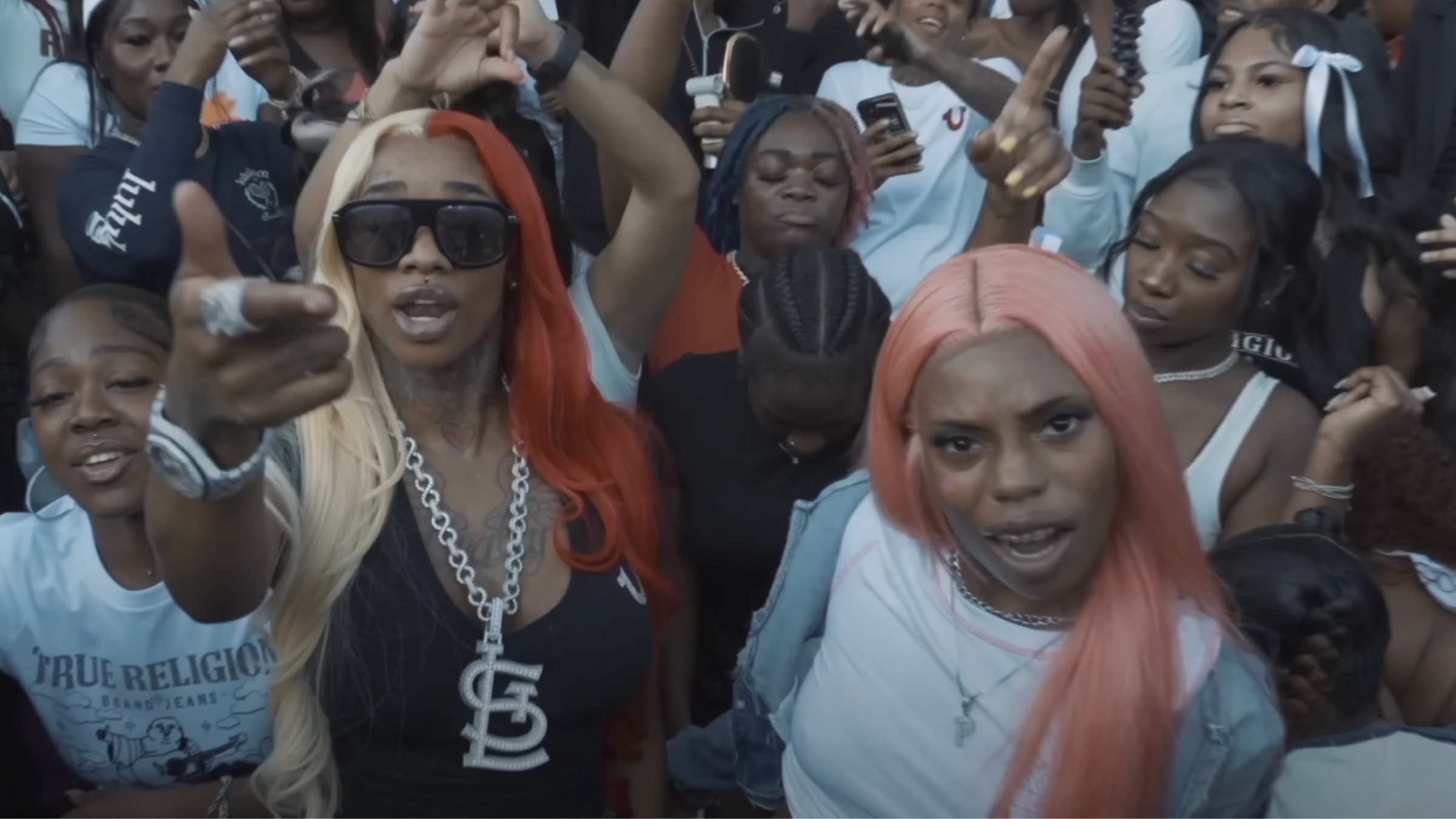 PLUTO & Sexyy Red - 'WHIM WHAMIEE (Remix)' - HipHopDX