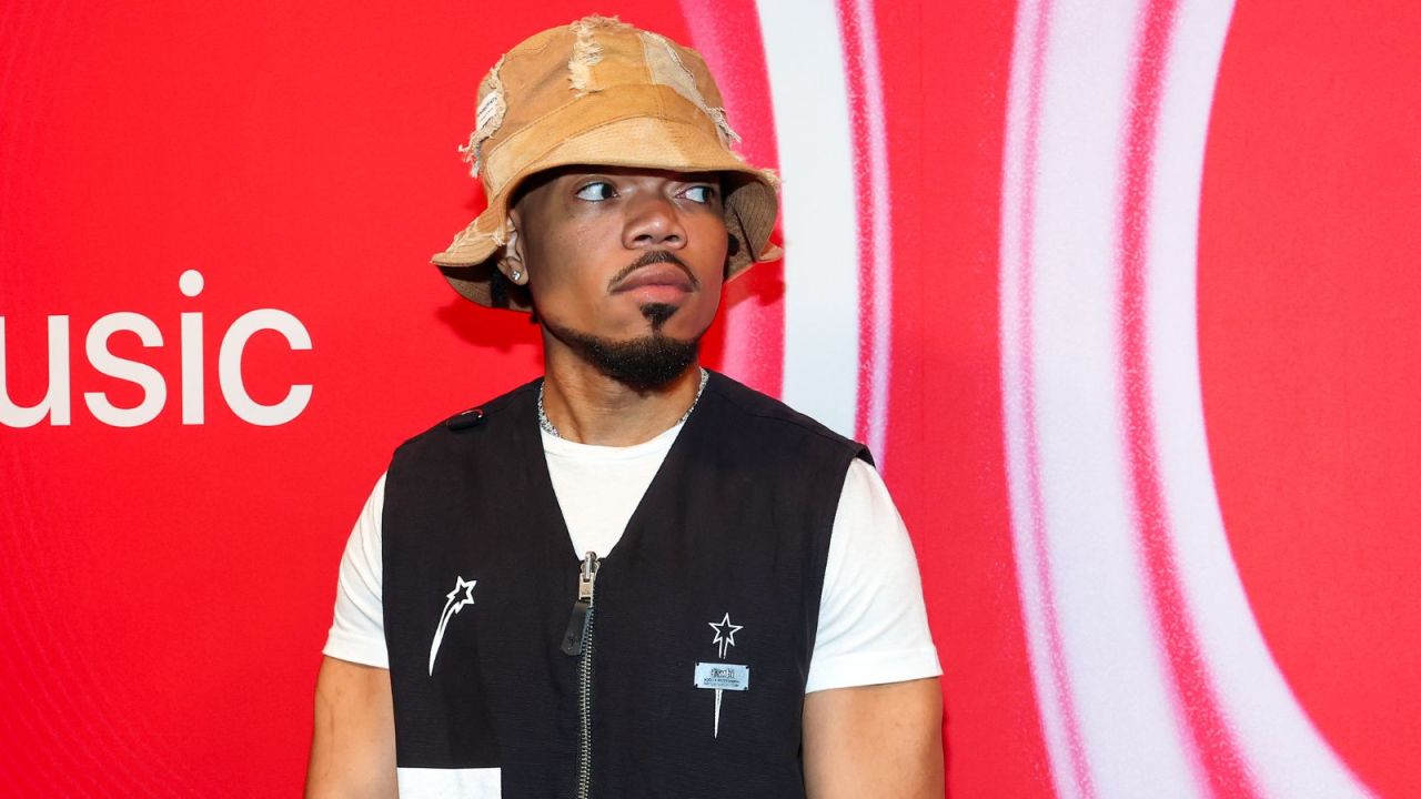 Chance The Rapper Calls Out 'Disgusting' ICE Raids - HipHopDX