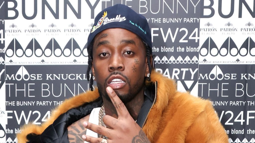 Fivio Foreign Shades Nas Despite Working Together - HipHopDX