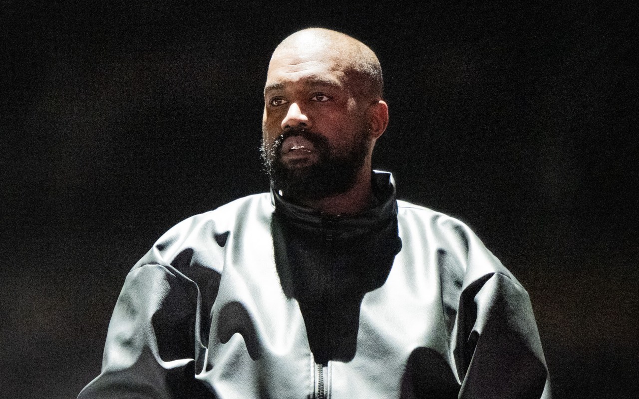 Kanye West Reveals 'Bully' Tracklist, Clears Up AI Claim - HipHopDX